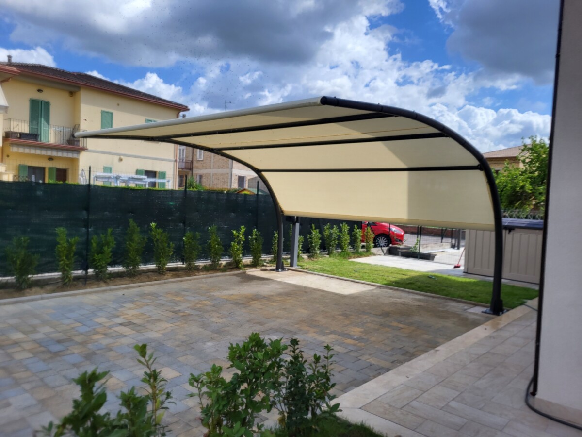 Pensilina ombreggiante per Auto - Comfa Pensiline Fotovoltaiche